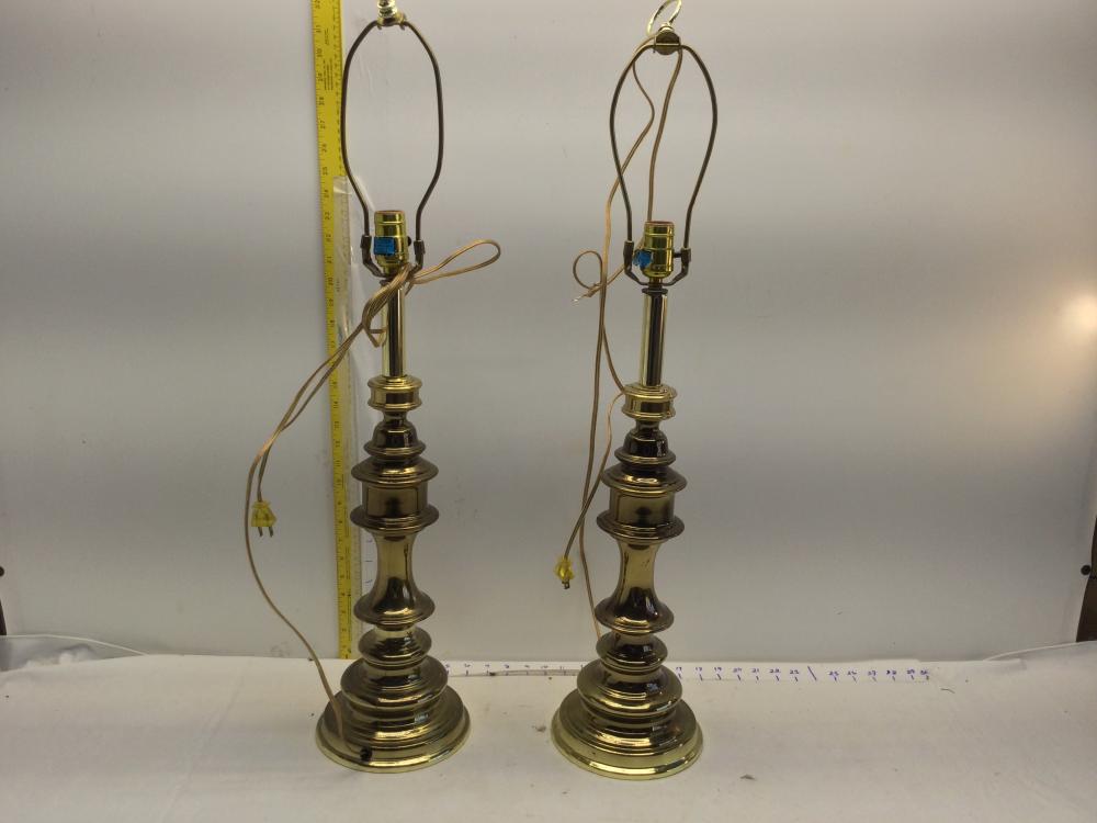Lot - Two metal lamp bases