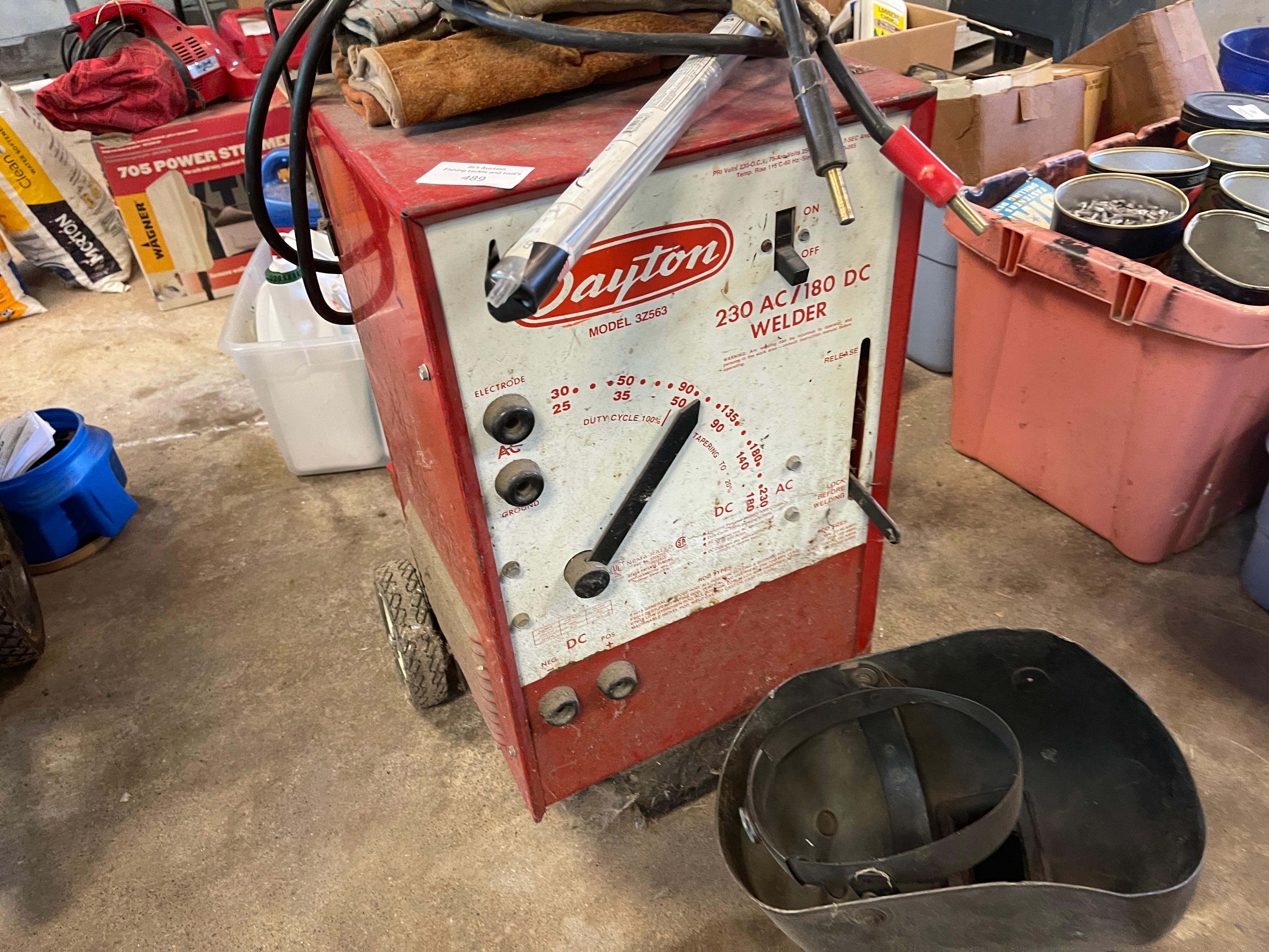 Lot - Dayton model 3z563 welder