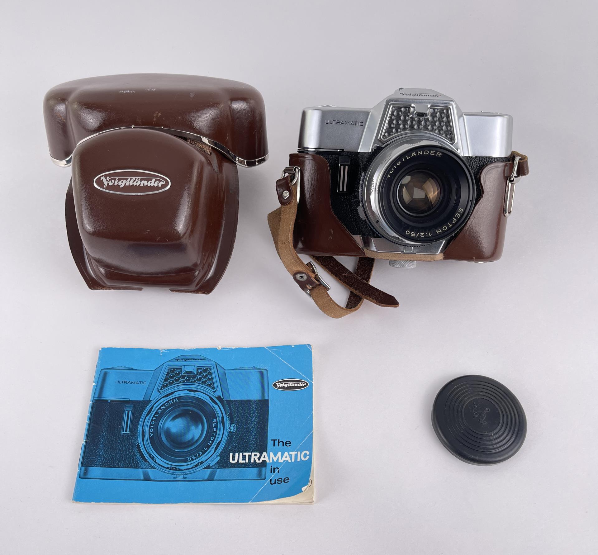 At Auction: VOIGTLANDER ULTRAMATIC CAMERA