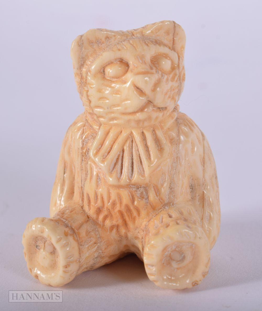 At Auction: A JAPANESE CARVED BONE TEDDY BEAR NETSUKE. 35 grams. 4.5 cm ...