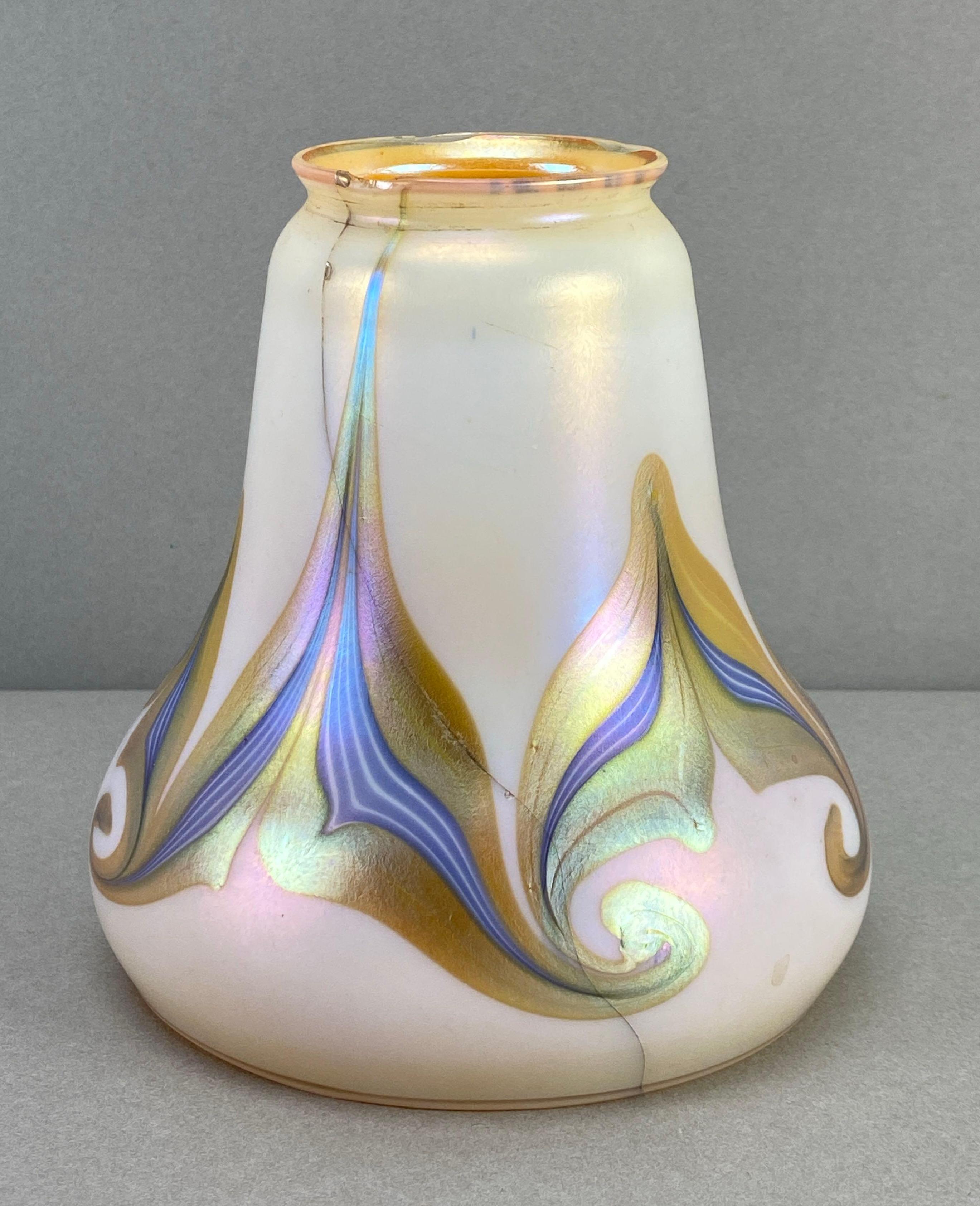 At Auction: Antique Quezal Iridescent Pulled Feather Glass Lamp Shade