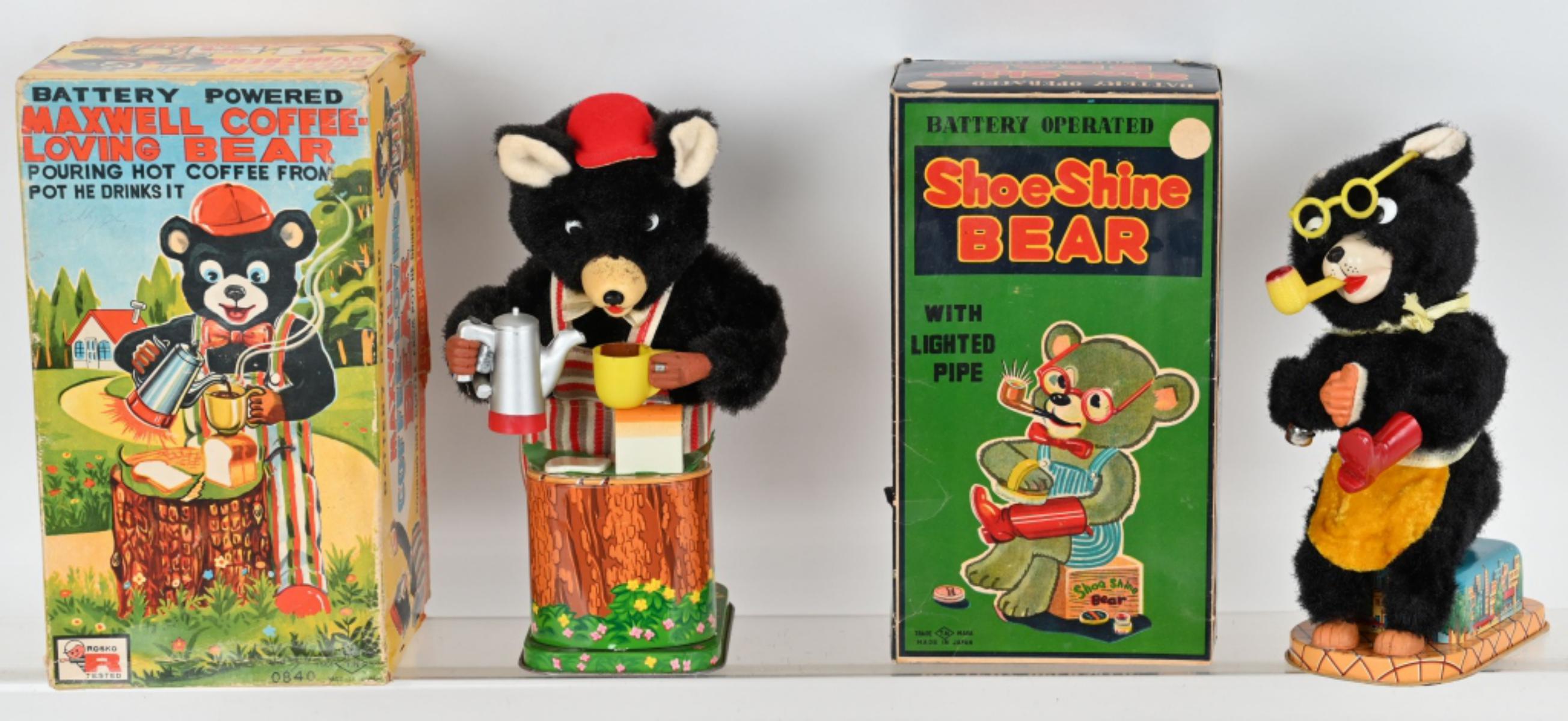At Auction: 2- JAPAN BATTERY OP BEARS w/ BOXES