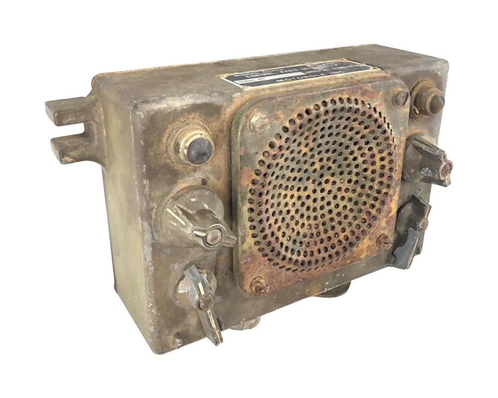Bid Now: WW2 Signal Radio Control 7S - Invalid date MST