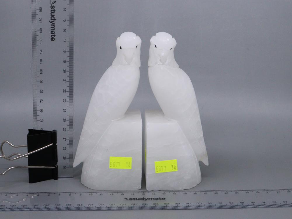 Lot - VINTAGE ITALIAN CARVED ALABASTER PARAKEET BOOKENDS (STAMPED UNDER)