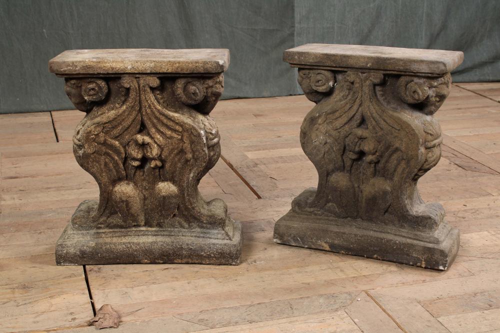 Lot - CAST STONE RAMS HEAD MOTIF GARDEN BENCH