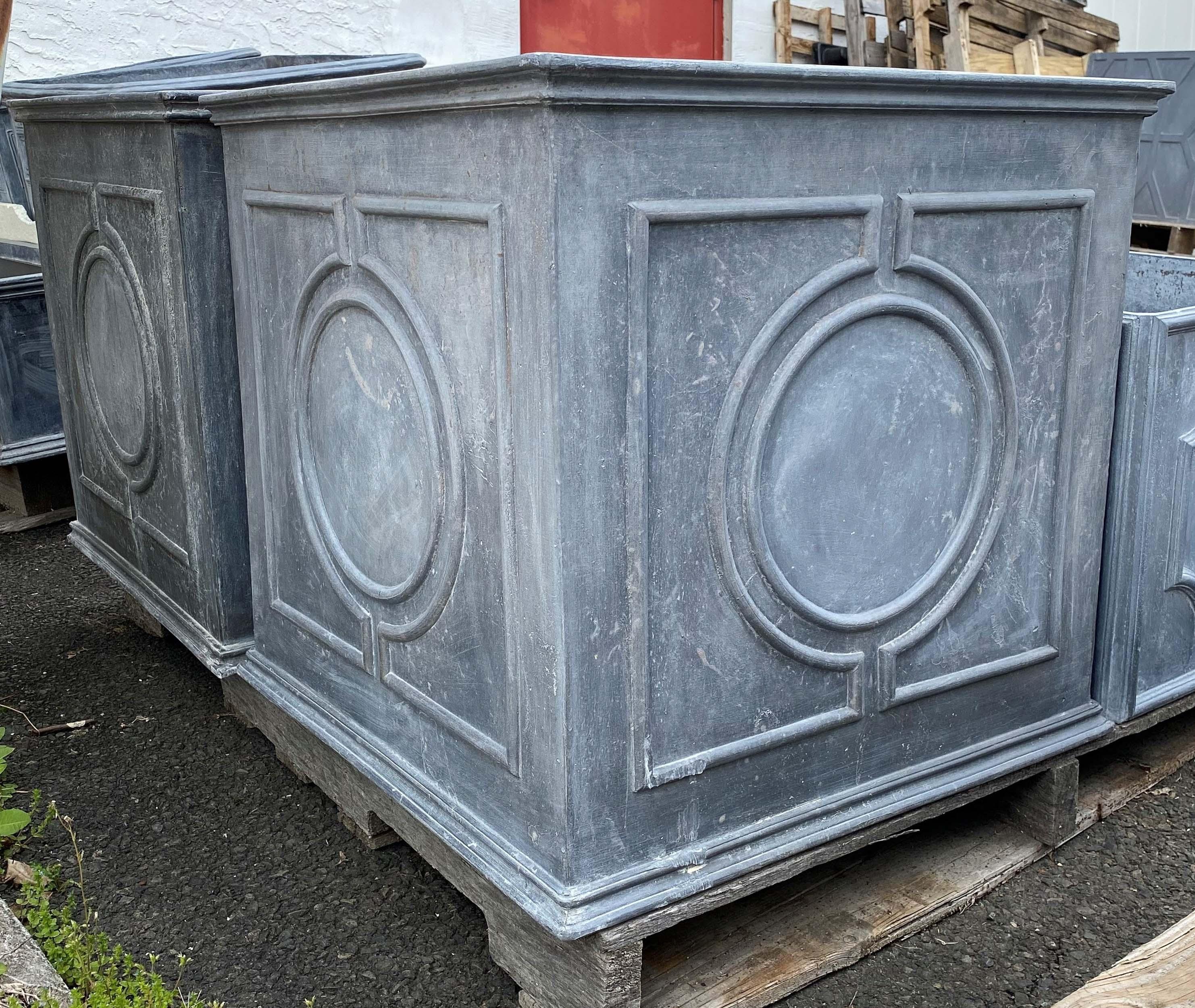 Lot - PAIR ENGLISH LEAD REGENCY STYLE TERRACE PLANTERS