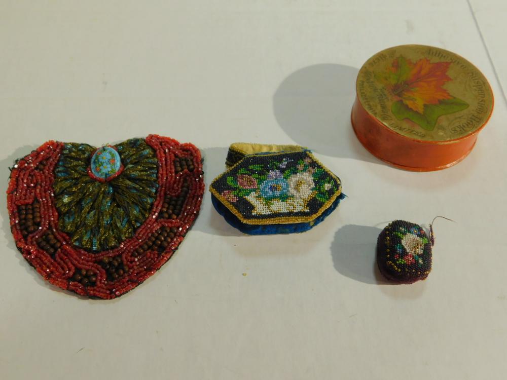 Lot - Antique Bead Work