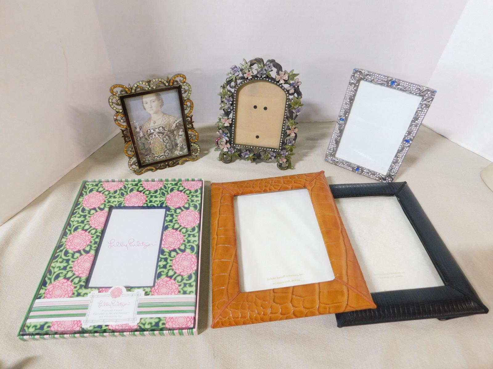 Lot - 6 Designed Picture Frames