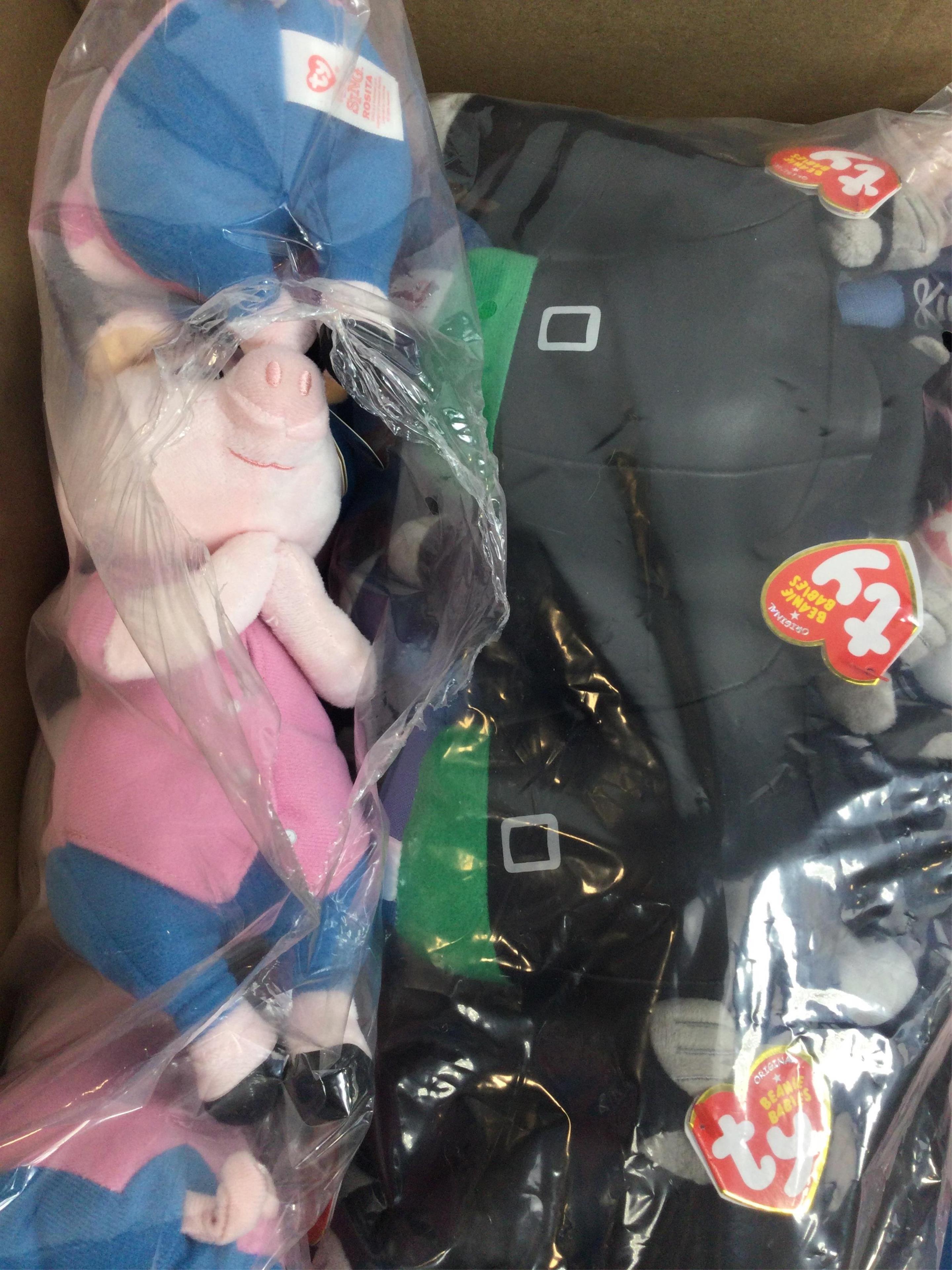 Lot - (17pc) Sing Beanie Babies