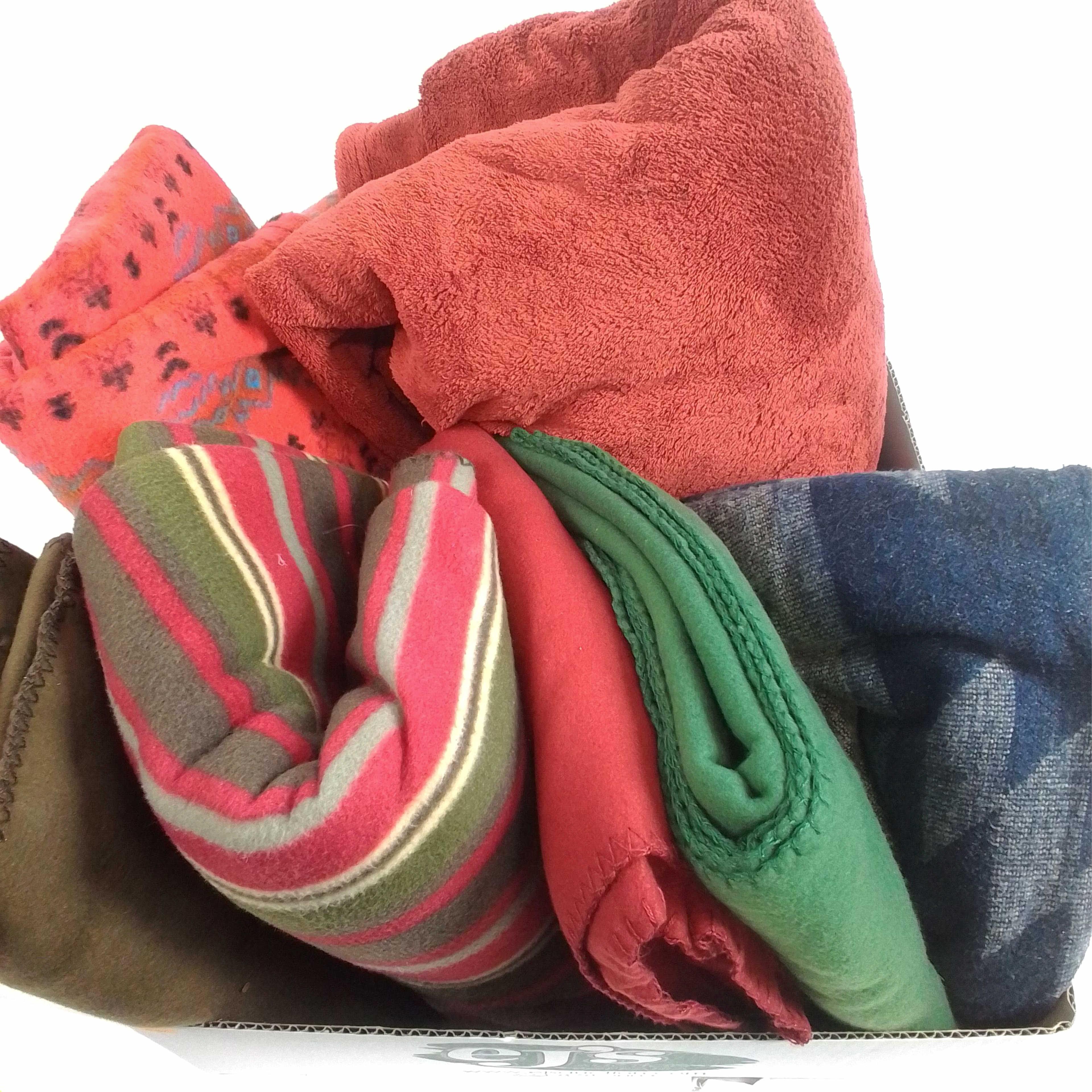 Lot - (7) Assorted Blankets & Throw Blankets