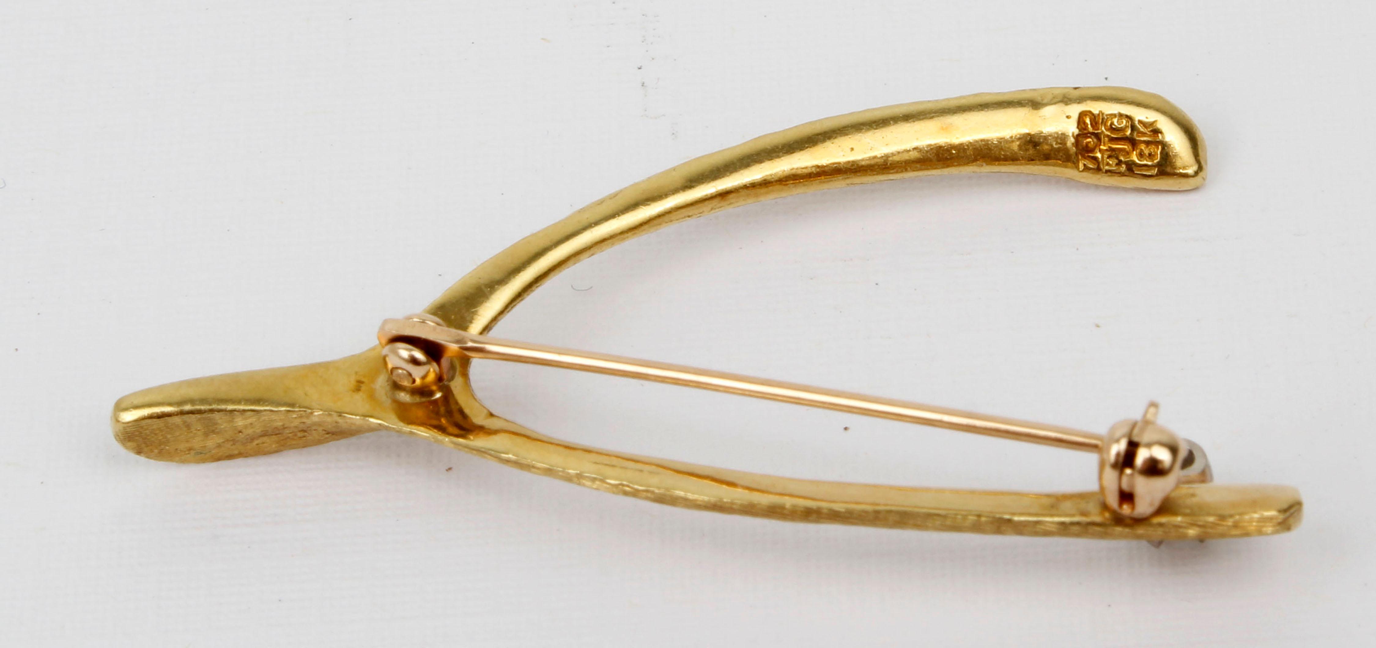 Bid Now: 18K YELLOW GOLD WISHBONE PIN - November 6, 0122 1:00 PM EST