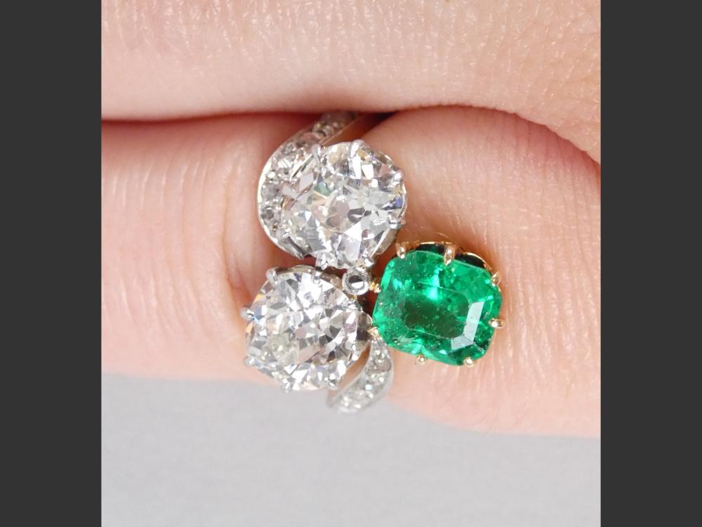 At Auction: Jewel : 18K yellow gold and platinum ring set with two old ...