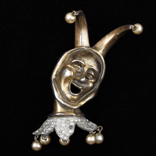 Lot - Vintage Reja figural sterling vermeil jester clown fur clip pin ...