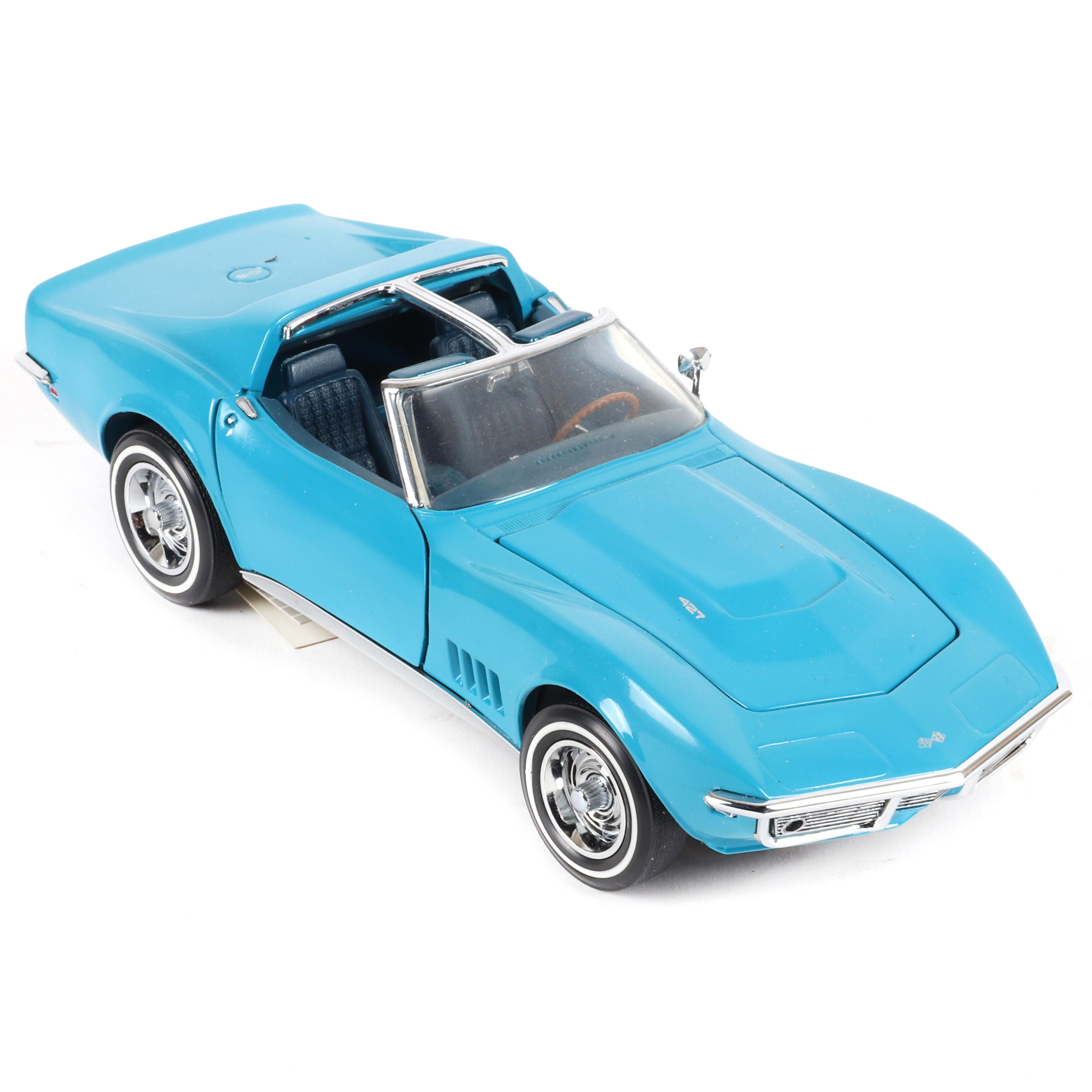 Lot - 1968 Chevrolet Corvette 1/24 Scale Diecast Car