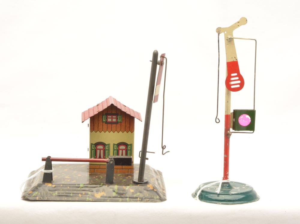 Sold at Auction: Bing Prewar Made for American Flyer Crossing Gate ...