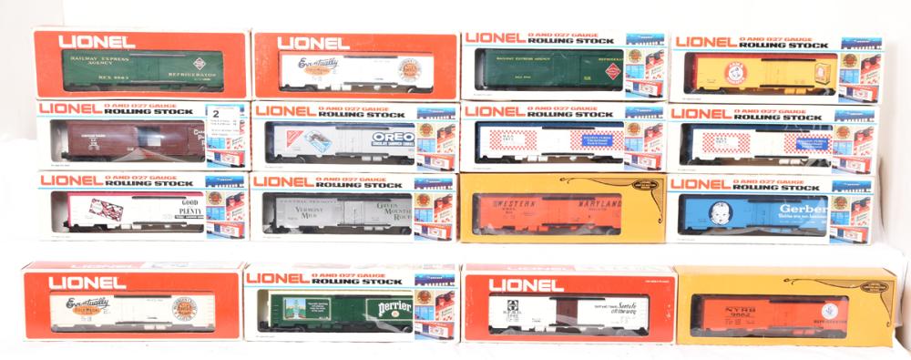Sixteen Lionel Reefer Cars. Santa Fe, 9863, 9860, Good N Ple