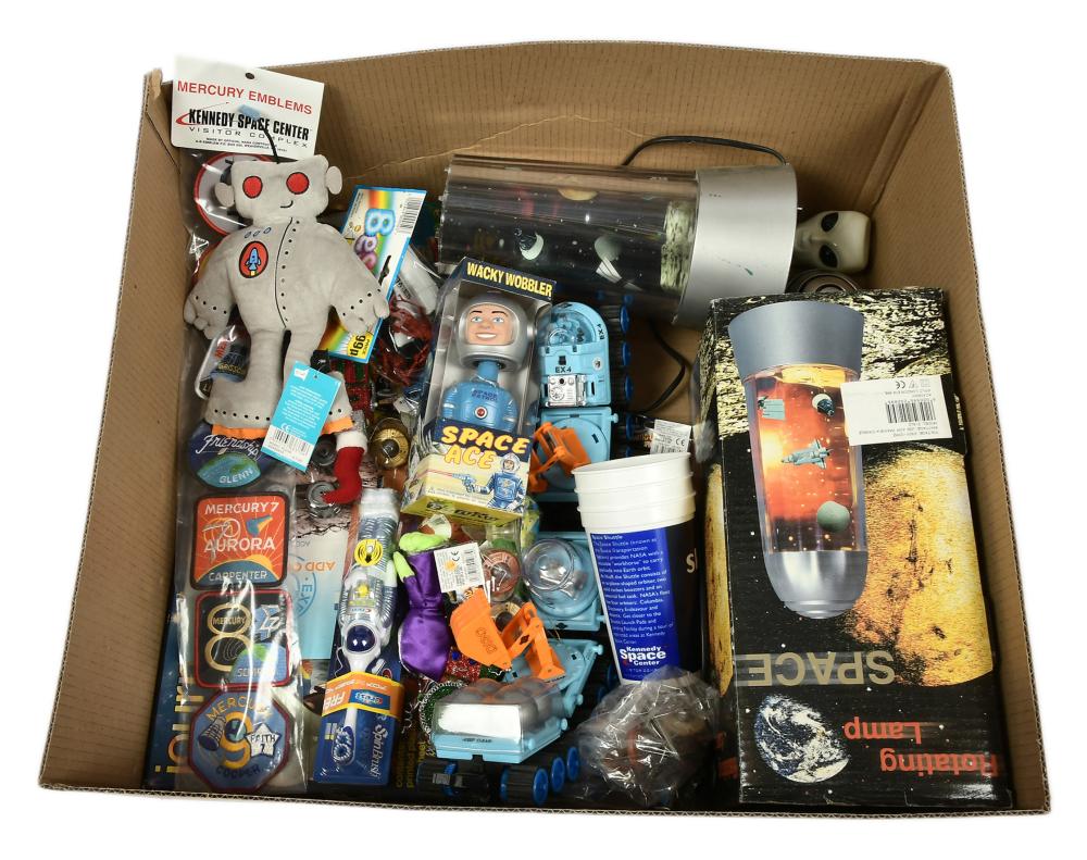 QTY inc Large Quantity of Space related toys